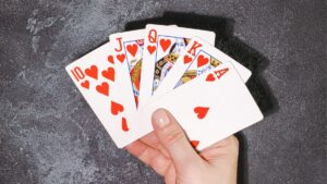 How to Play Five-Card Draw | Pokerology.com