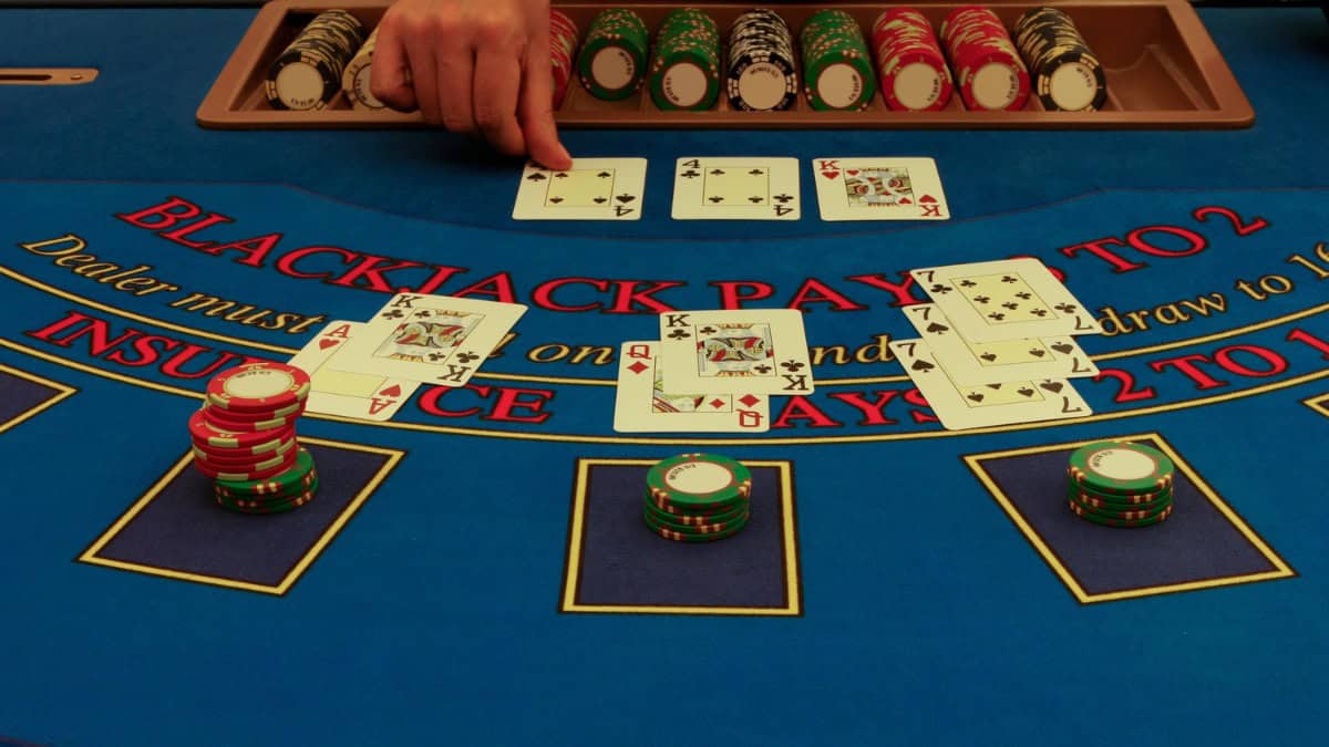 How to Count Cards in Blackjack: A Complete Beginner's Guide